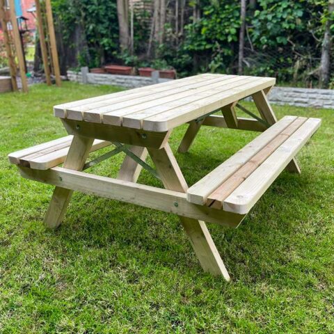 Rose Valley Tables | Handmade Picnic Tables for Pubs & Gardens